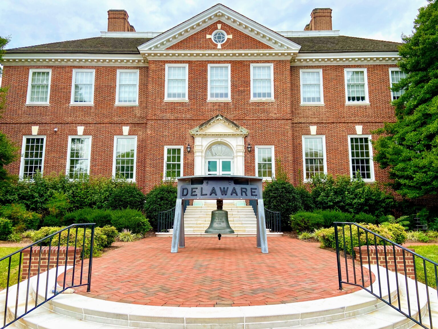 What Are the Delaware Harassment Training Requirements? - Emtrain
